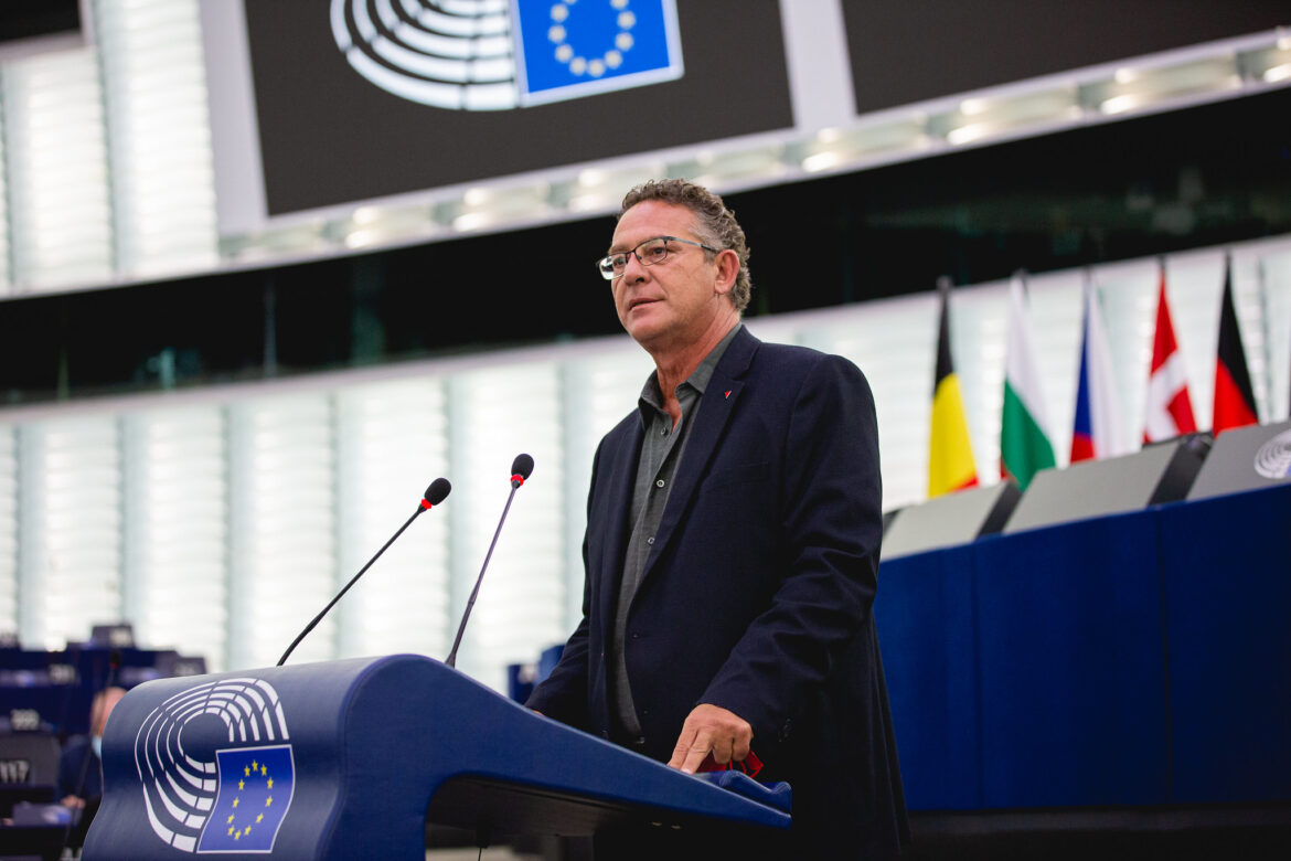 Κ. Αρβανίτης: Να σταματήσει η δίωξη της δημοσιογράφου Σεντέφ Καμπάς ...